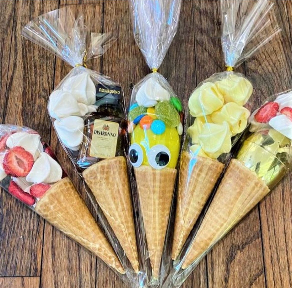 Ice Cream Cone – The Surfside Purim Project